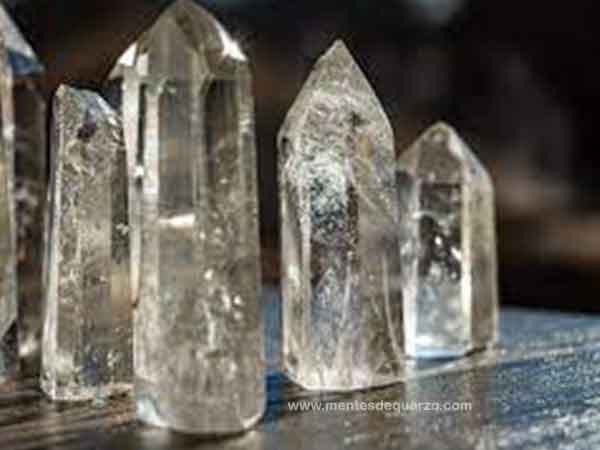 El CUARZO Significado ESPIRITUAL y su Poder MÁGICO 2023